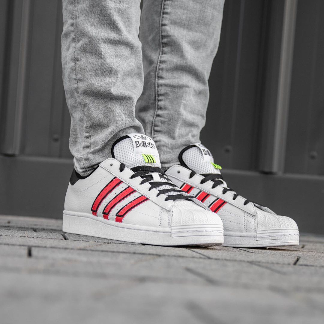 Buzz Sneaker Station | Buzz - Online shop