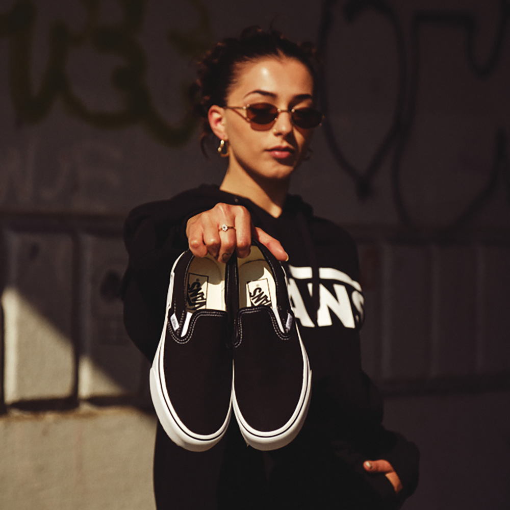 Buzz Sneaker Station | Buzz - Online shop