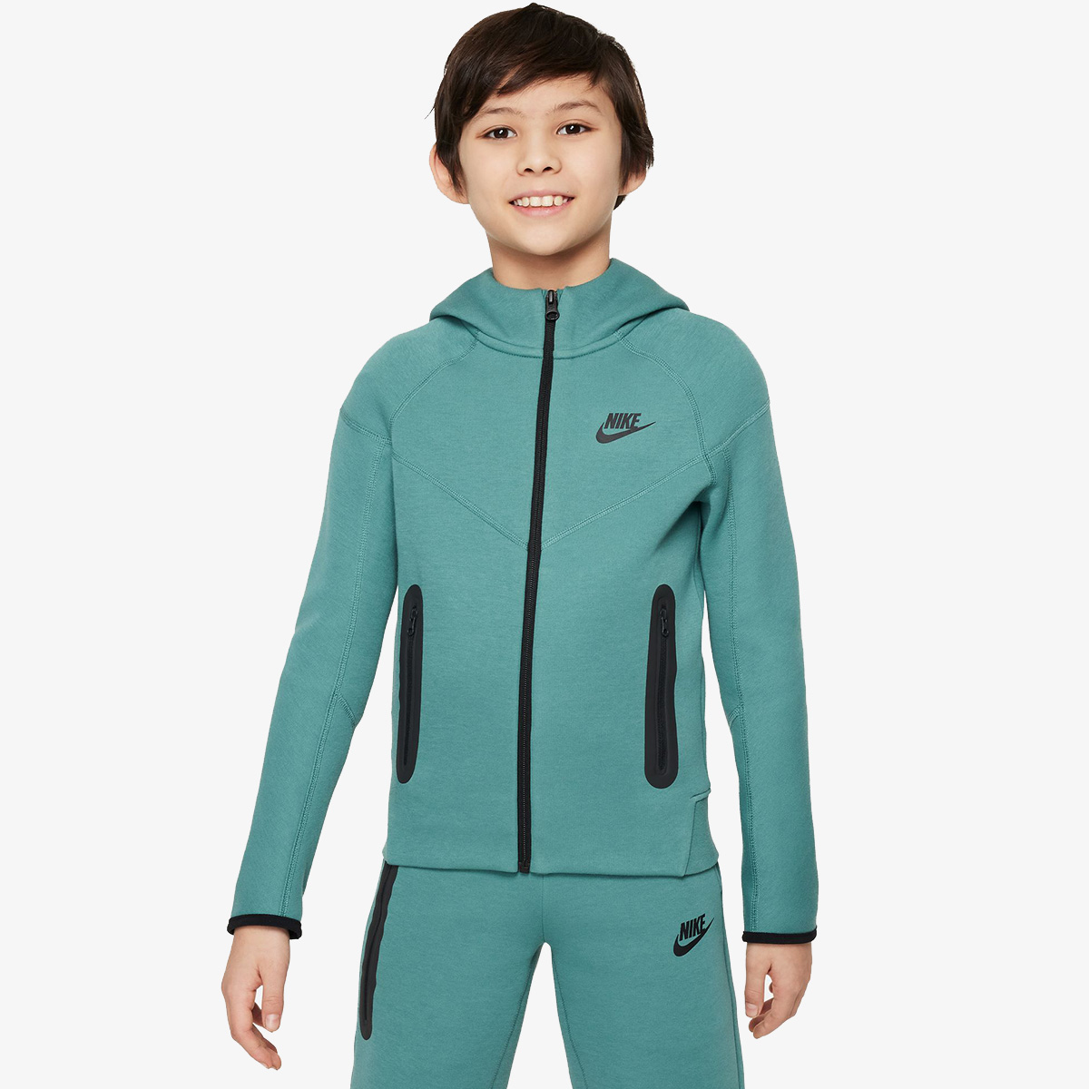 Nike Sportswear Tech Fleece | Buzz - Online shop